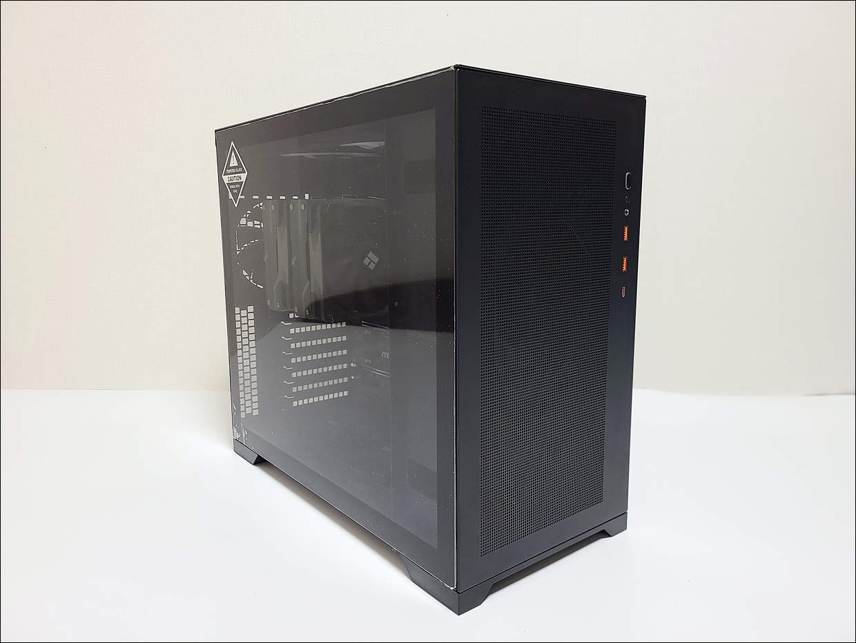 독특한 미들타워 PC케이스 darkFlash DS2000 MESH 강화유리 - 홍보 / 필테 - 기글하드웨어