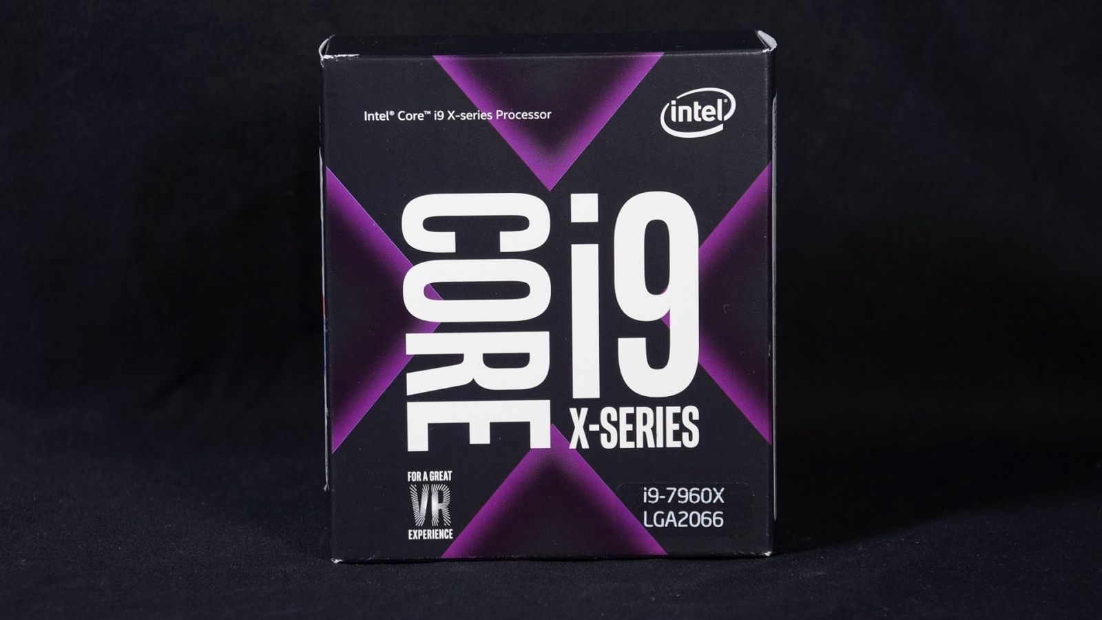 Intel Core i9-7960X(인텔 코어 i9-7960X) - 1 - 홍보 / 필테 - 기글하드웨어